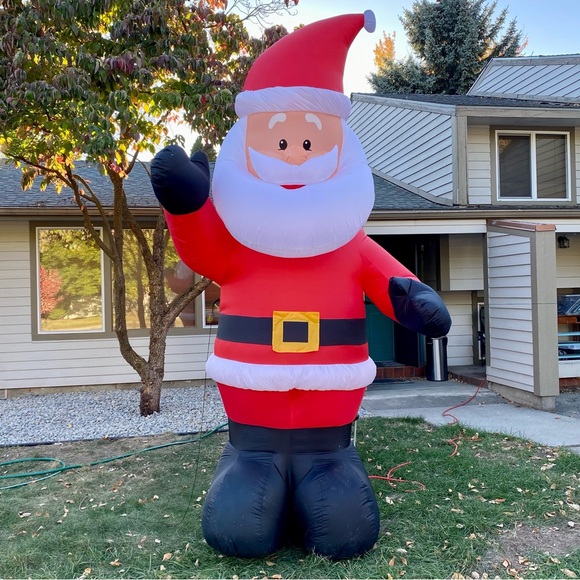 Gemmy | Holiday | Large Airblown Inflatable Waving Santa Claus By Gemmy ...
